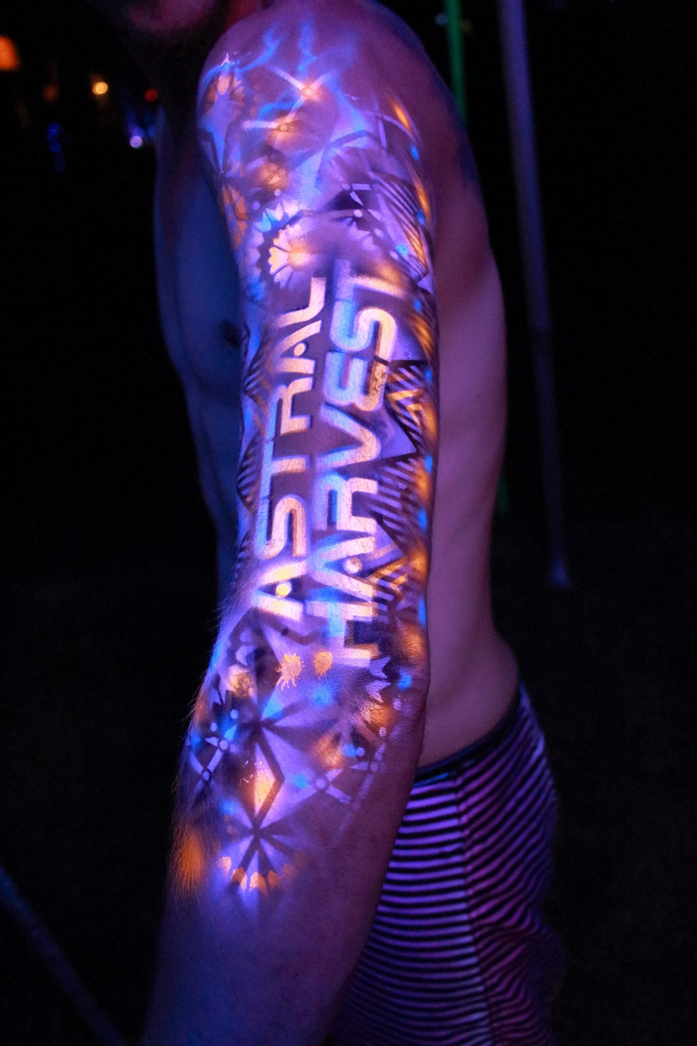 8 Easy Body Painting Ideas That Look Great on Everyone - Metastate Paint